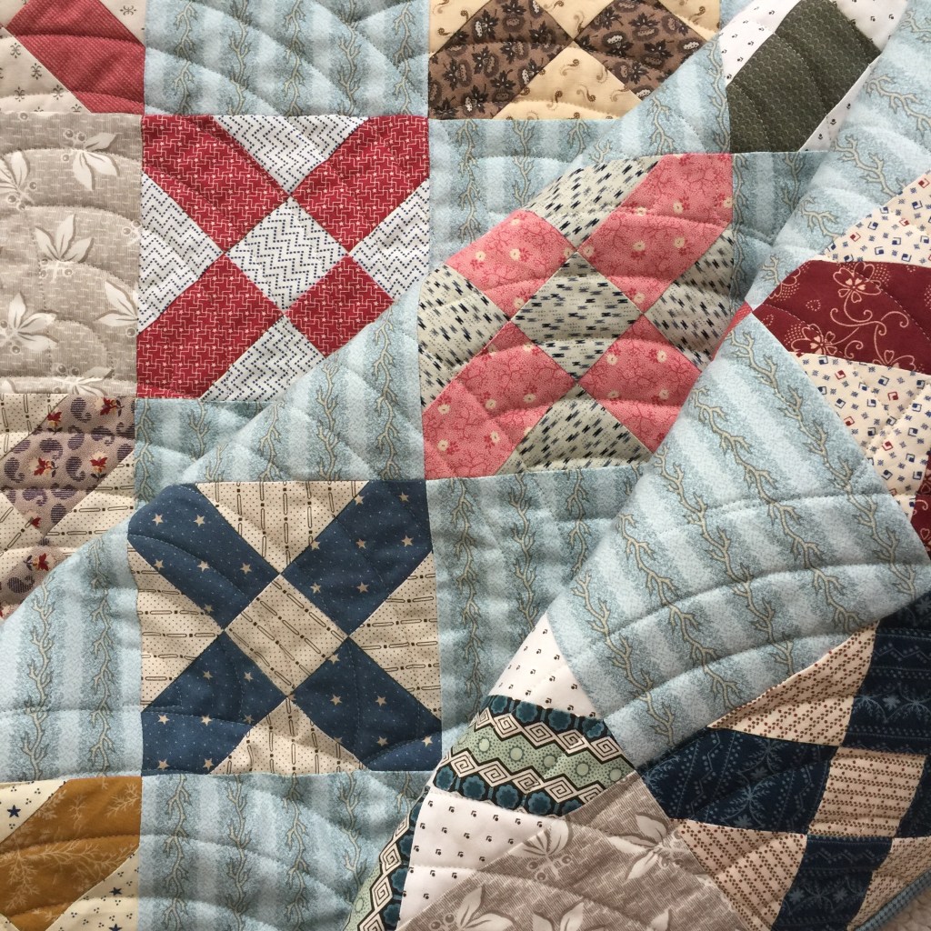 Finish It Up Friday ~ Album Quilt | KatyQuilts