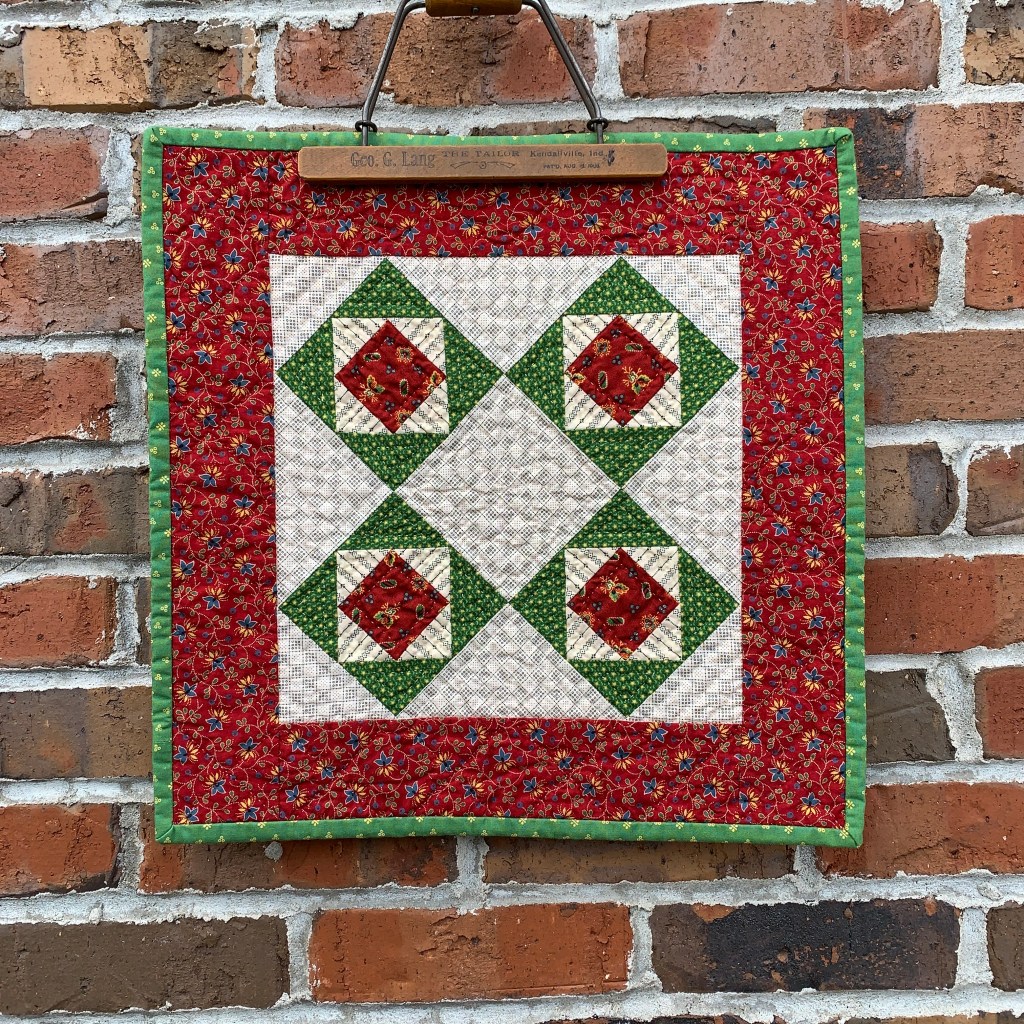 Finish It Up Friday ~ Square in a Square Doll Quilt | KatyQuilts