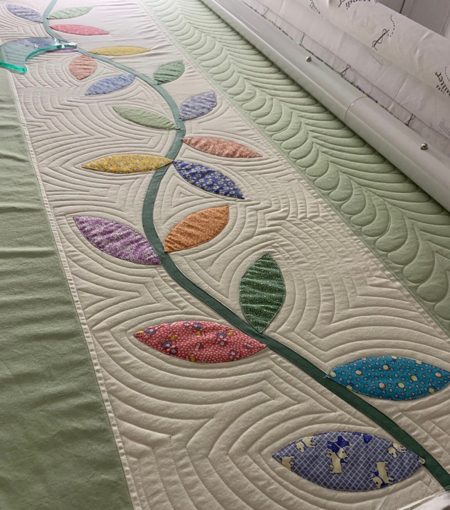 Quilting Vines | KatyQuilts