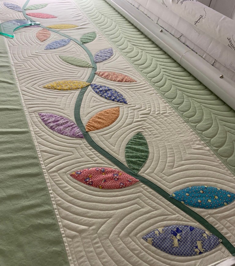 Quilting Vines | KatyQuilts