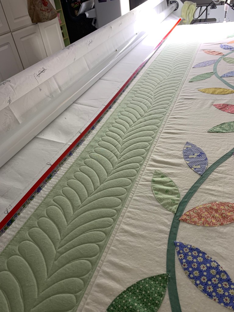 Quilting Vines | KatyQuilts