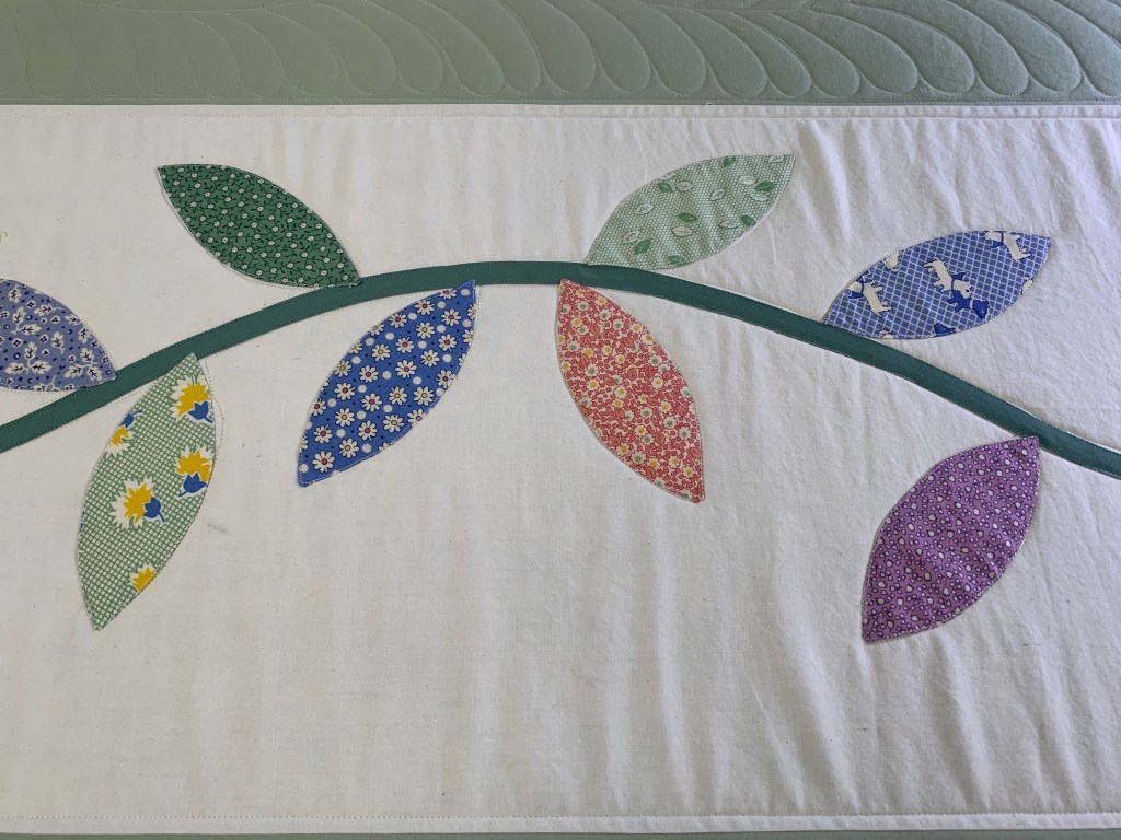 Quilting Vines | KatyQuilts