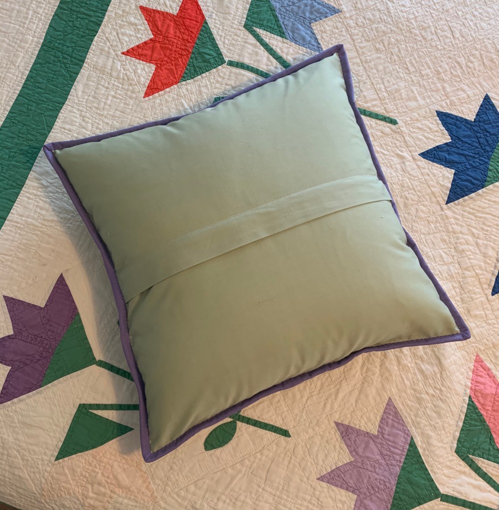 Pinwheel Pillow | KatyQuilts