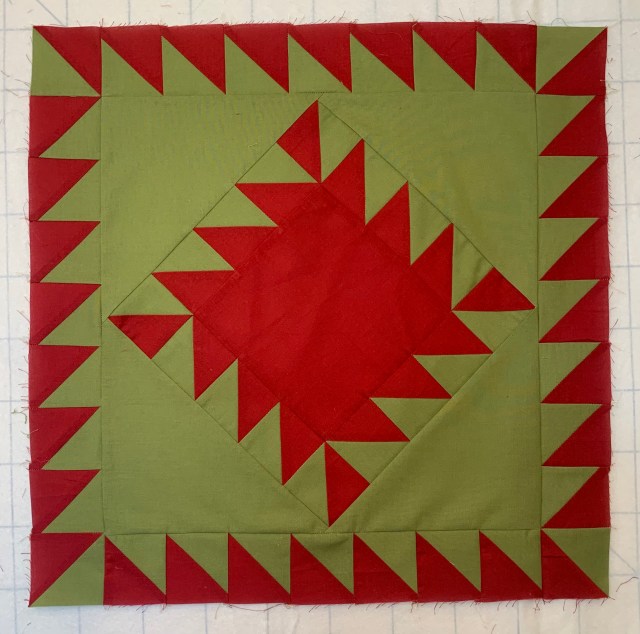 Sawtooth Diamond in a Square | KatyQuilts