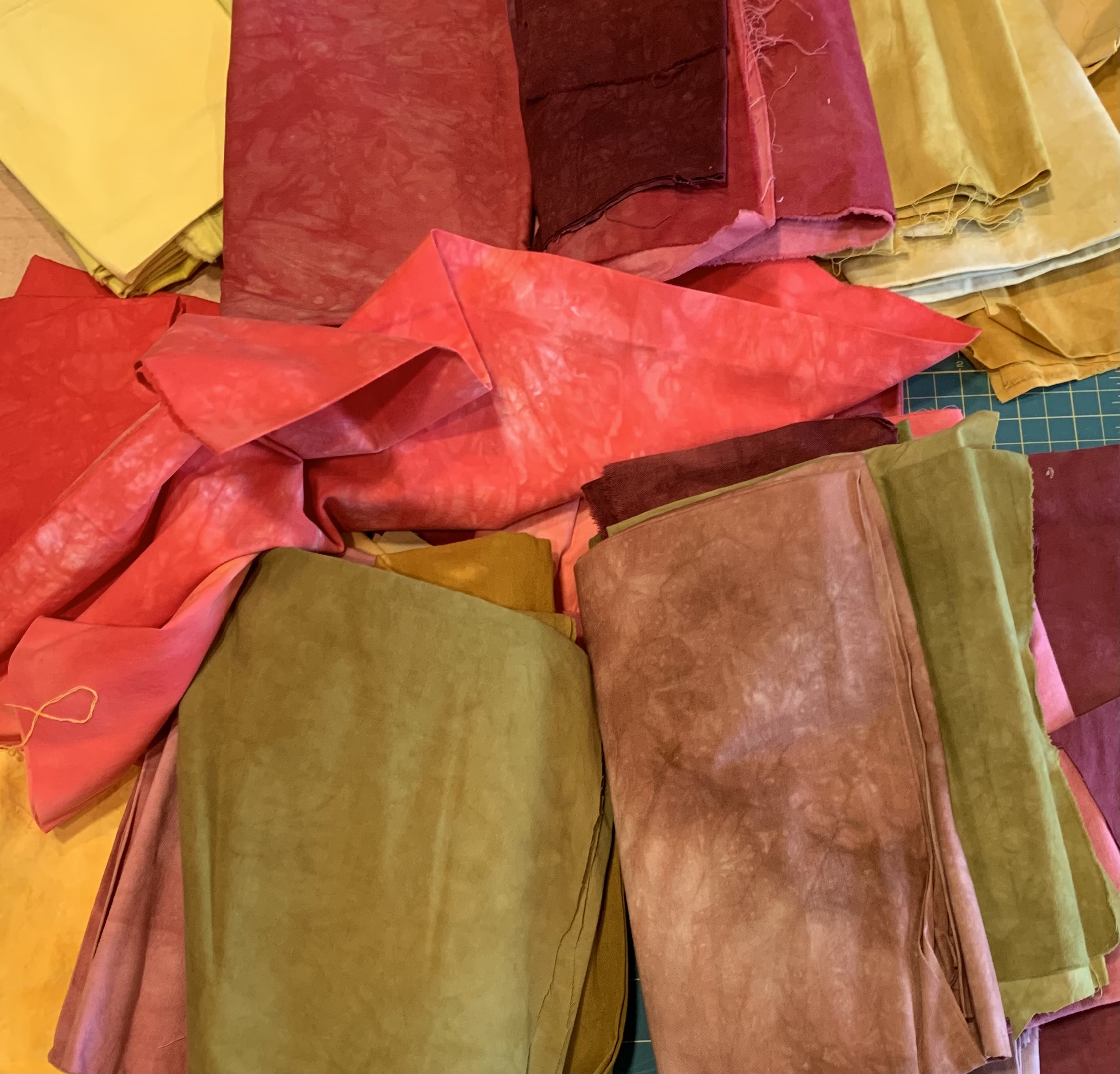 Sewing Improv Curves | KatyQuilts