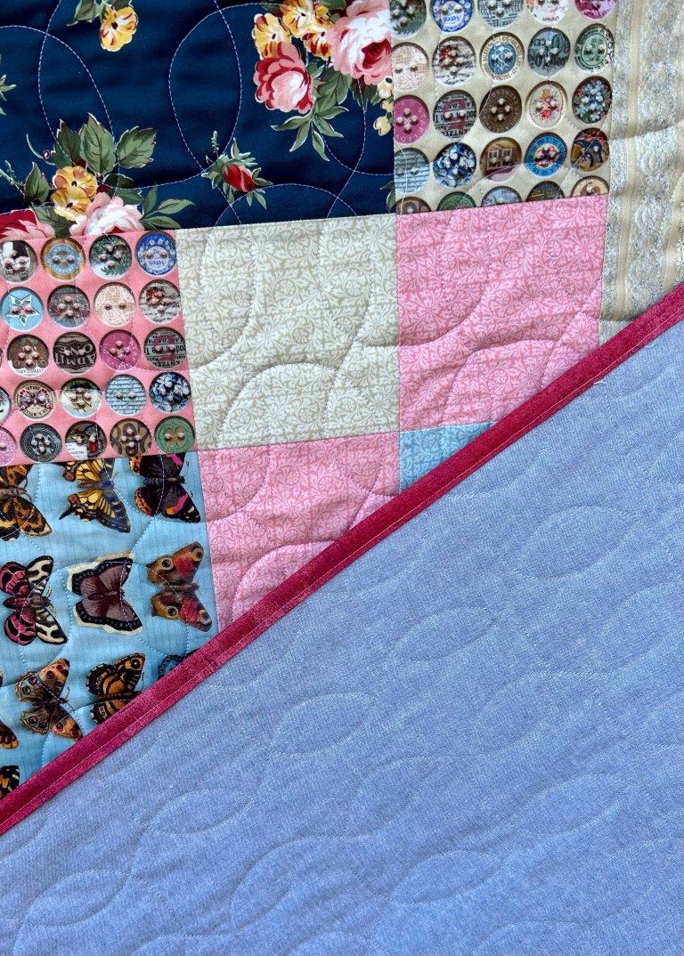 Finish It Up Friday ~ Layer Cake Loop | KatyQuilts