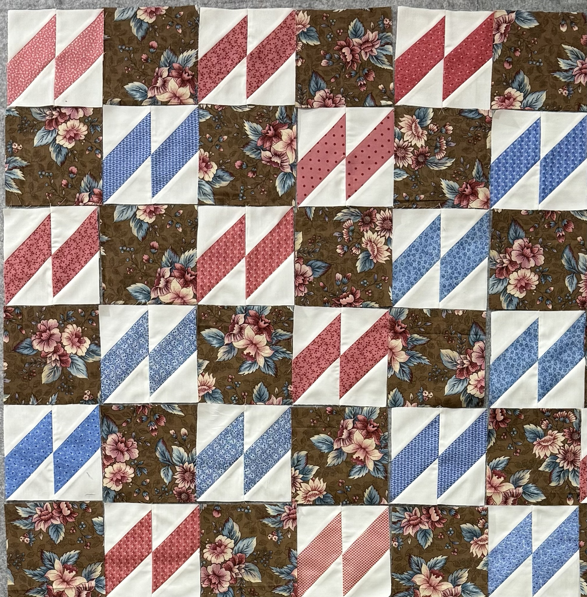 Parallelogram Progress | KatyQuilts