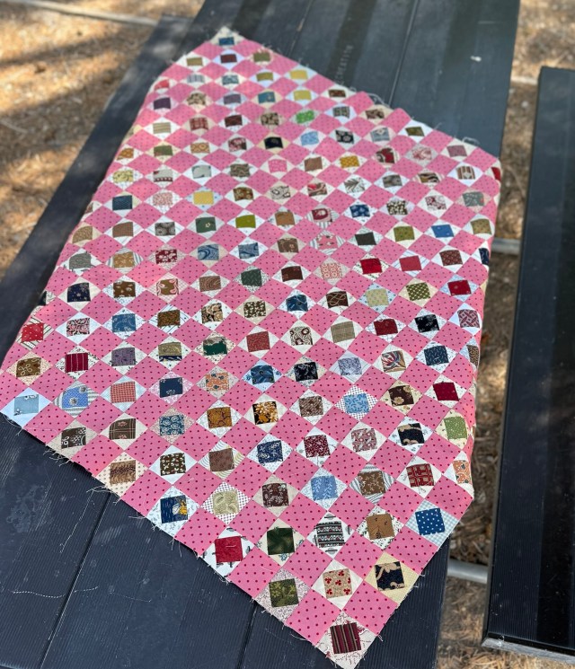 Finish It Up Friday ~ Tiny SMT Top | KatyQuilts